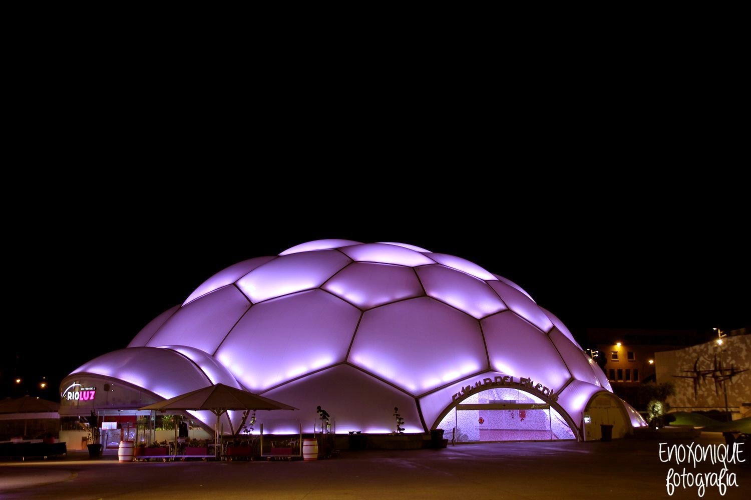 Valladolid Fotoblog: Cupula del Milenio Azul Claro