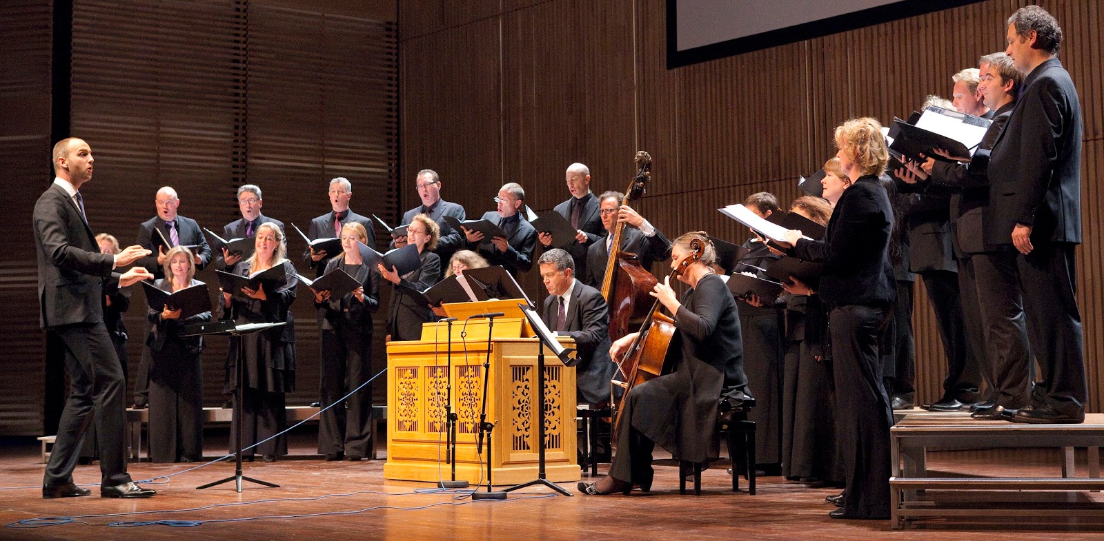 Planet Hugill: First UK appearance for 15 years: conductor Peter ...