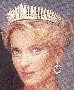 Tiara Mania: Duchess of Kent's Fringe Tiara