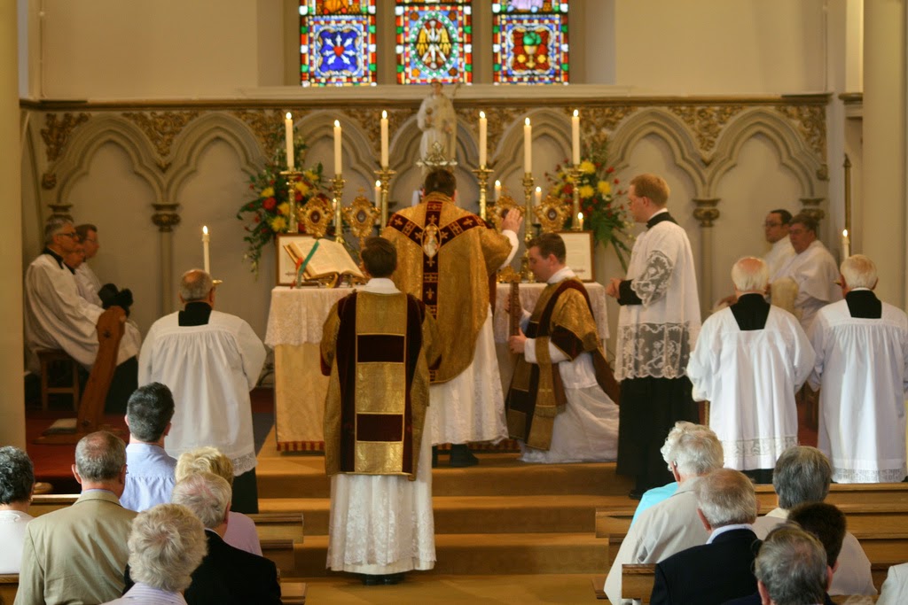 New Liturgical Movement: The Premonstratensians of St Philip's Priory ...
