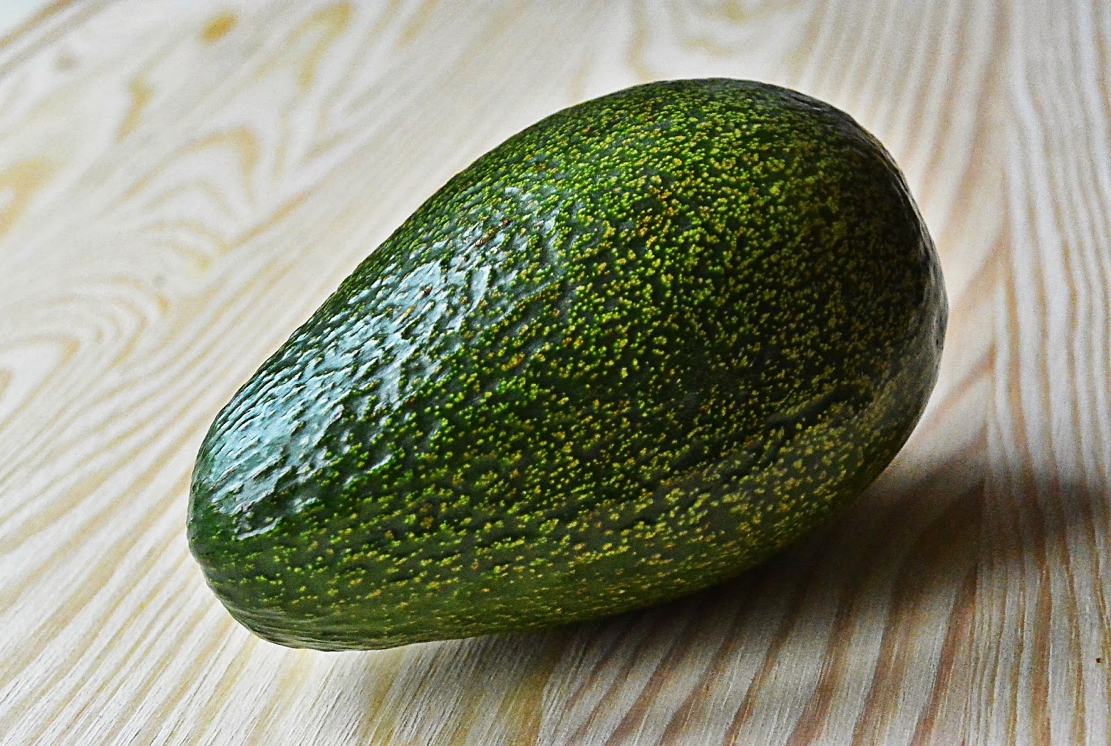 My Chcemy Jeść: Sałatka z serem pleśniowym i awokado