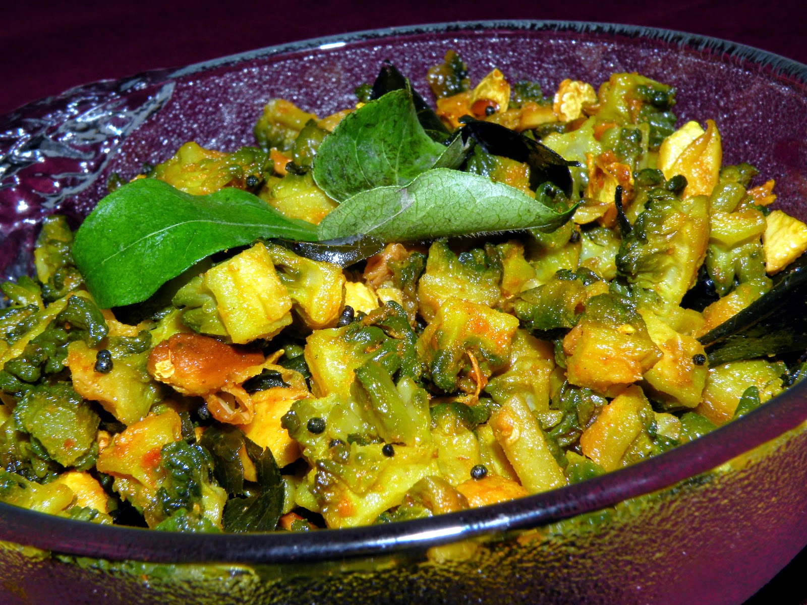 Full Scoops: Pavakkai Poriyal | Bitter Gourd Stir Fry