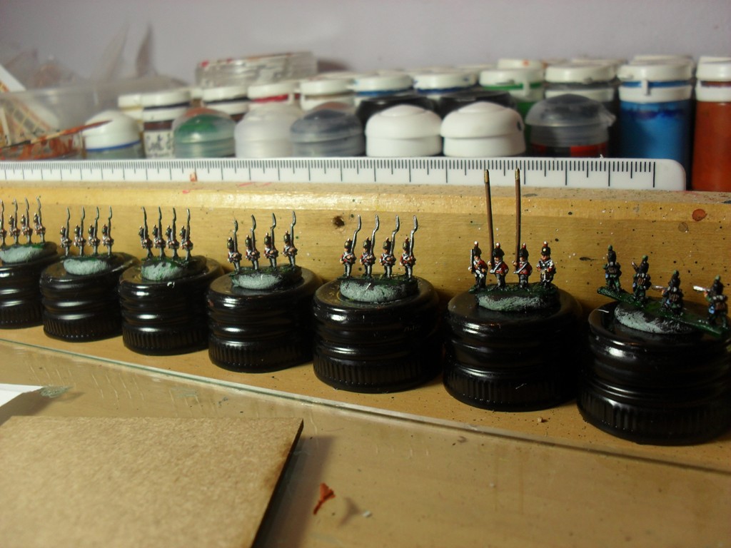 A figure painting therapy project.: 6mm Painting & Basing guide.