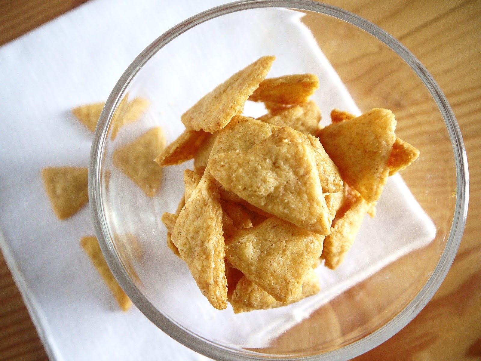 Eighty Twenty: 20(ish)--- Homemade Easy Cheesy Crackers