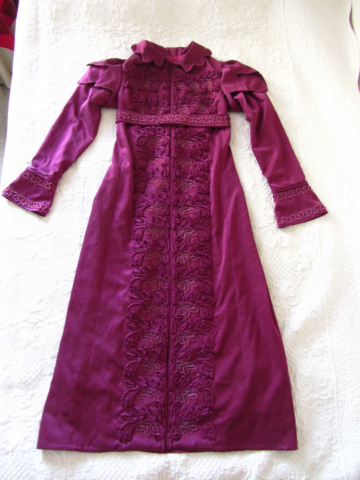 The Shadow of My Hand: The Museum of London pelisse (oodles of photos)