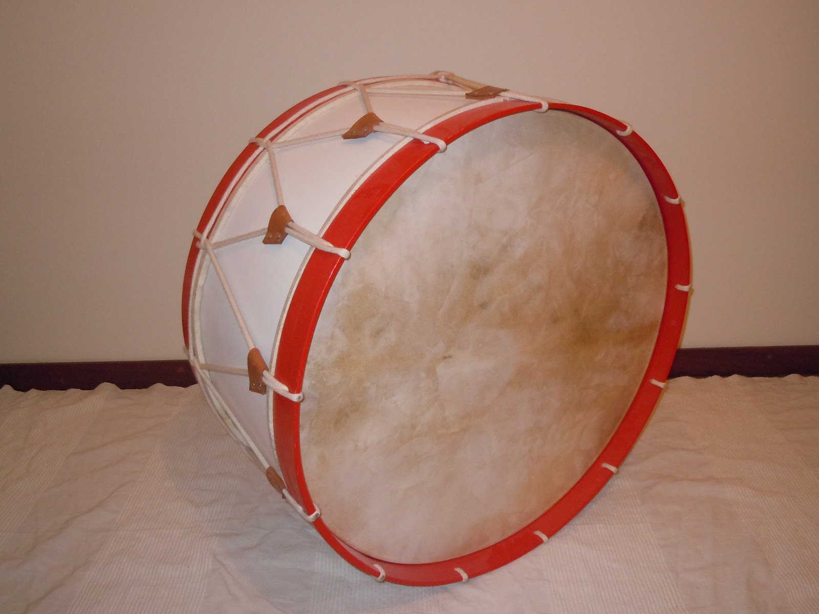 Nuno Russel - Instrumentos Musicais: Membranofones