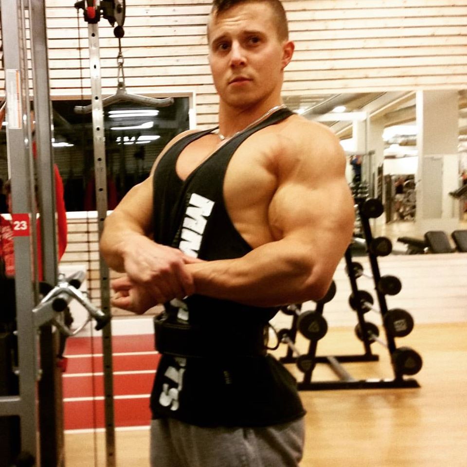 the beauty of male muscle: 2019