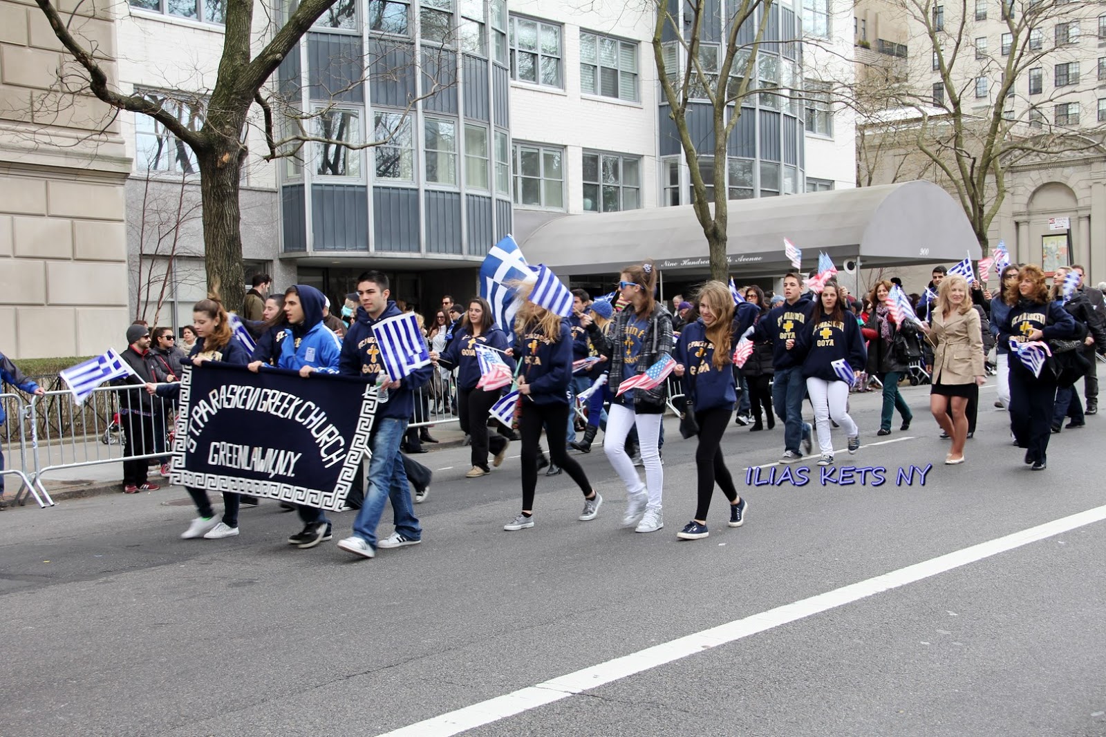 Η ΜΕΓΑΛΕΙΩΔΗΣ ΠΑΡΕΛΑΣΗ ΤΩΝ ΕΛΛΗΝΩΝ ΣΤΗ ΝΕΑ ΥΟΡΚΗ 2013. ΑΠΙΘΑΝΟ ...