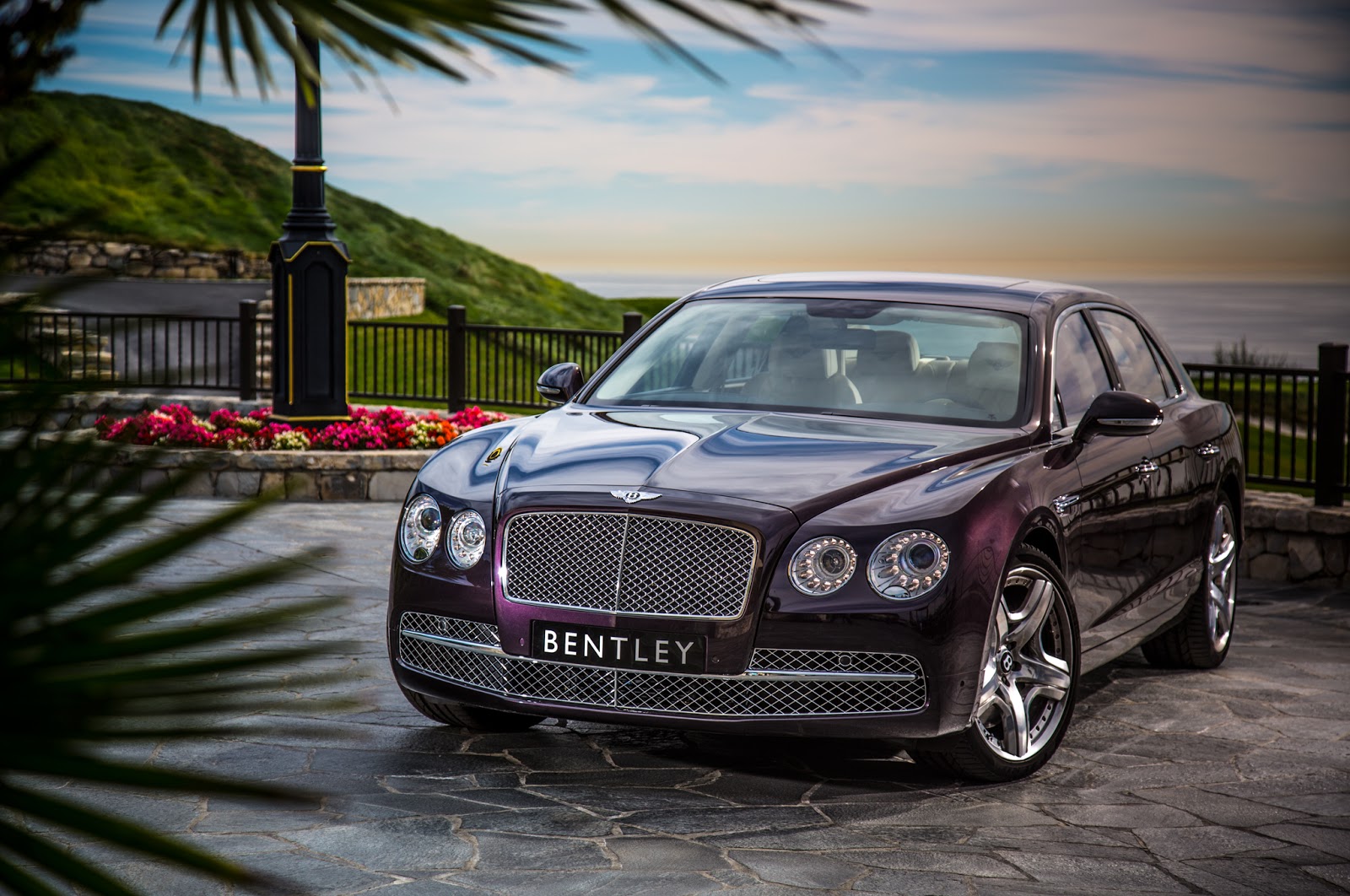 Bentley Downers Grove: The Difference Between Flying Spur and ...