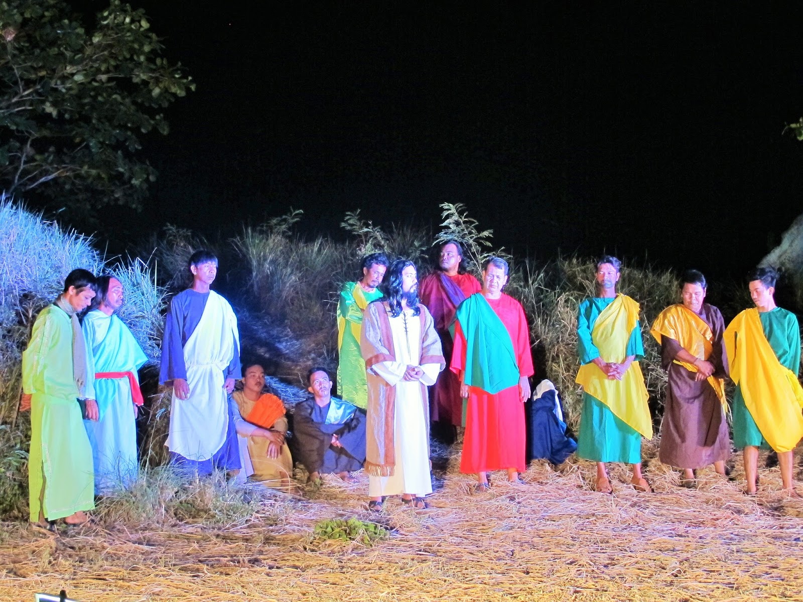 Gridcrosser: Customs, Costumes and Colors: The Moryonan of Marinduque ...