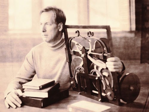 Robotics Under the Stole: Renaissance Roboticist