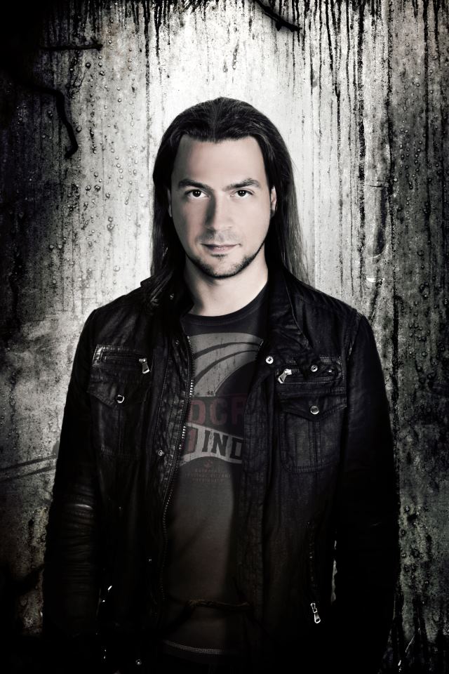 Yves Huts de saída dos Epica