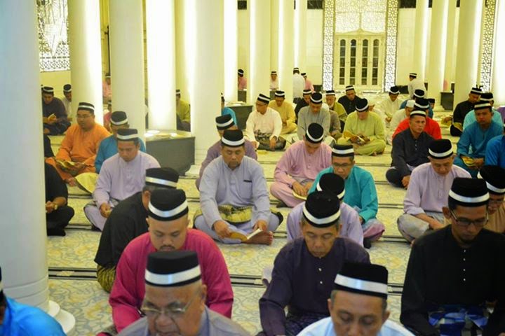 Majlis tahlil sempena kemangkatan YMM Tengku Ampuan Intan Zaharah D.K ...