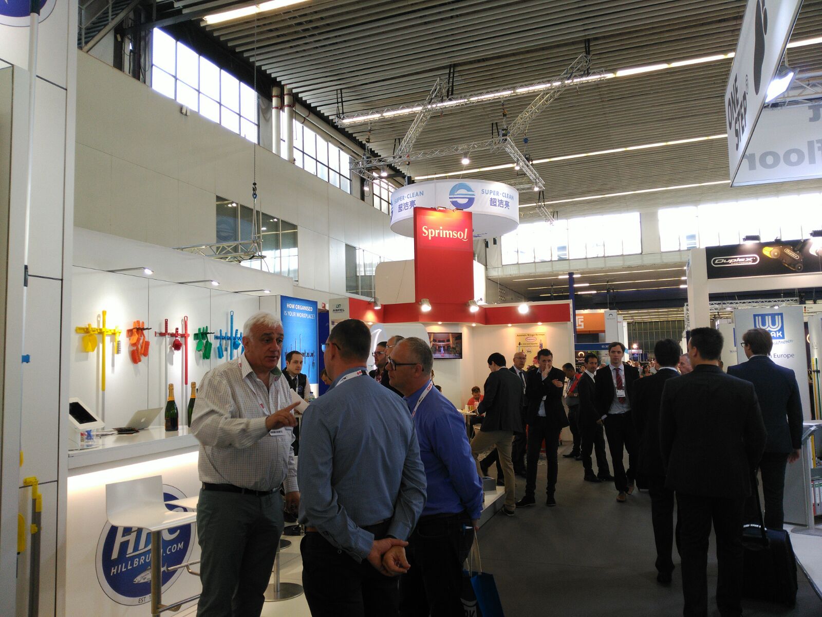 ISSA INTERCLEAN AMSTERDAM: ¡Una gran experiencia! - Sprimsol
