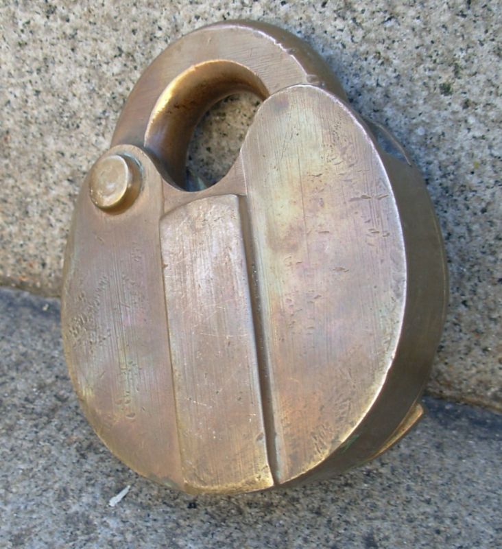 RestraintsBlog: S C Thomson Brass Padlock & Key Pat. 1853