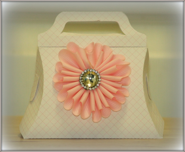 Samantha Walker's Imaginary World: Guest Designer Monica Edwards