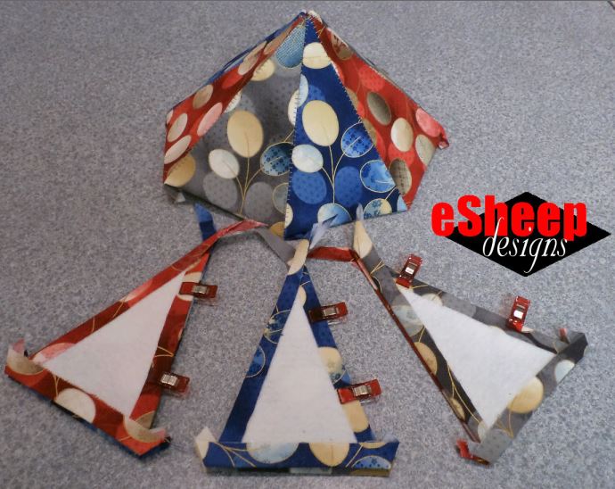 eSheep Designs: Free Pattern/Tutorial: Dimensional "Paper" Pieced Ornament