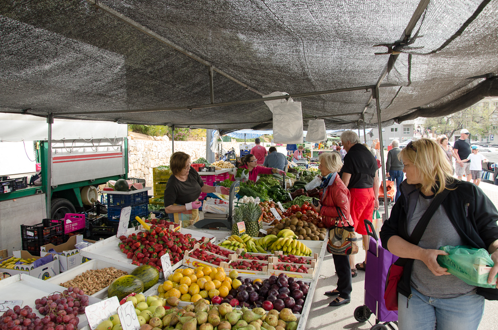 Andre and Wendy: Market day in Old Town and visit to Denia