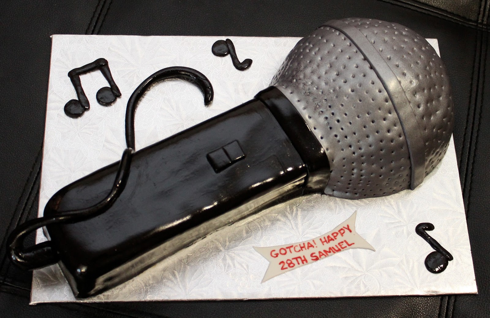 Love Dem Goodies: Microphone Cake