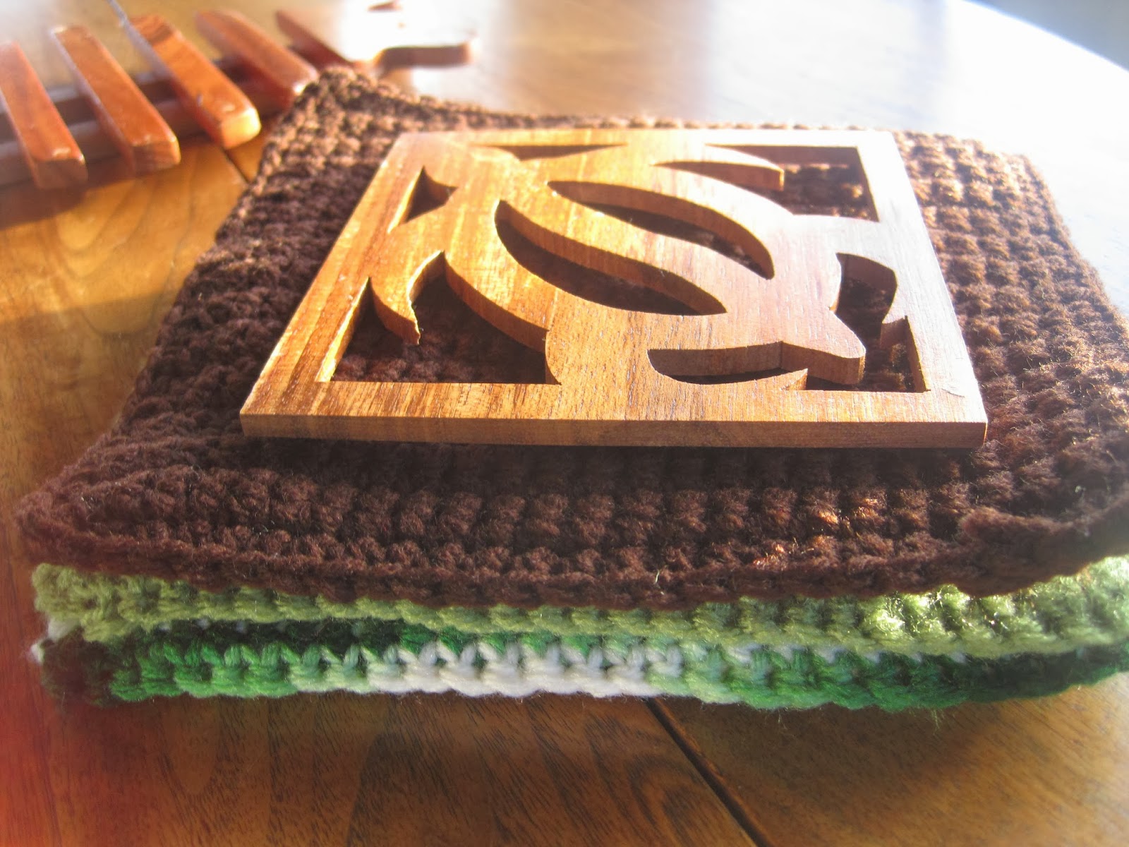 Little Opihi Crafts: A bit of functional crochet