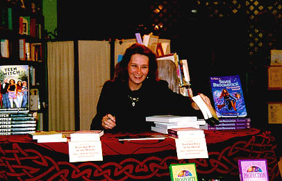 EL PENTACULO DEL DUENDE: SILVER RAVEN WOLF