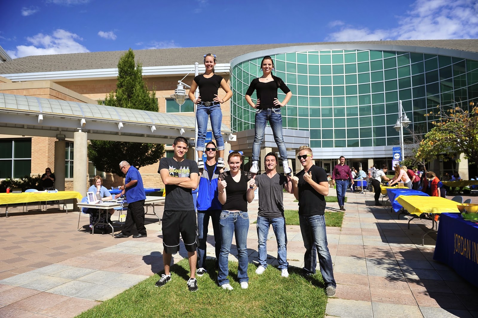 Club Rush drums up extracurricular excitement