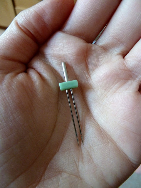 How to use your twin needle - A Stitching Odyssey