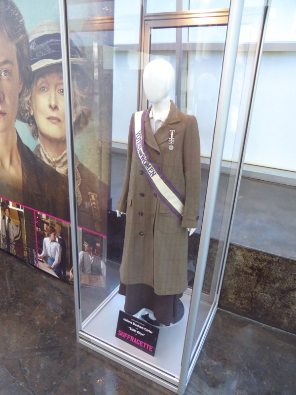 Hollywood Movie Costumes and Props: Carey Mulligan and Helena Bonham ...