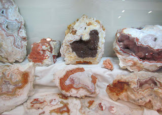 The Agatelady: Adventures and Events: Celebration of Agates Show -- Post 4