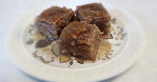 Serbian Cookbook: Orasnik - Orasnik (Traditional Serbian Walnut Pie)