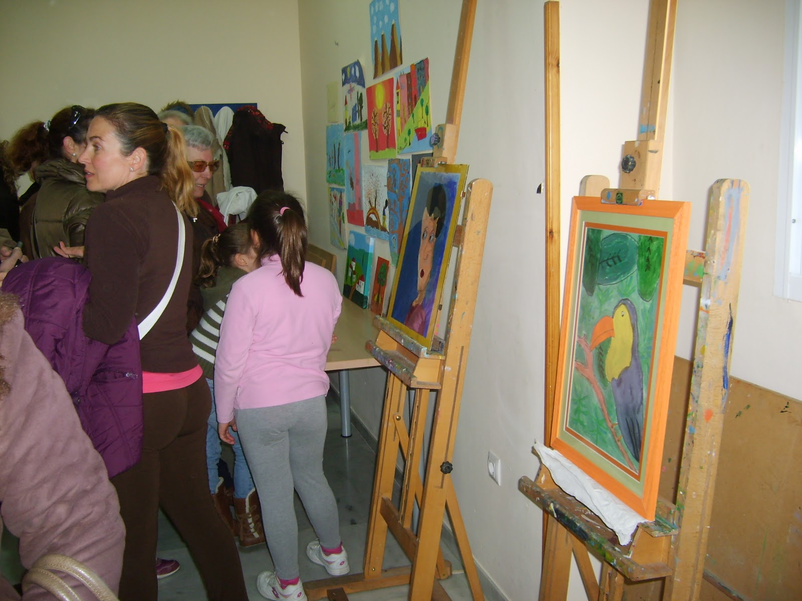 Gines pinta: Las/los artistas del taller de pintura infantil