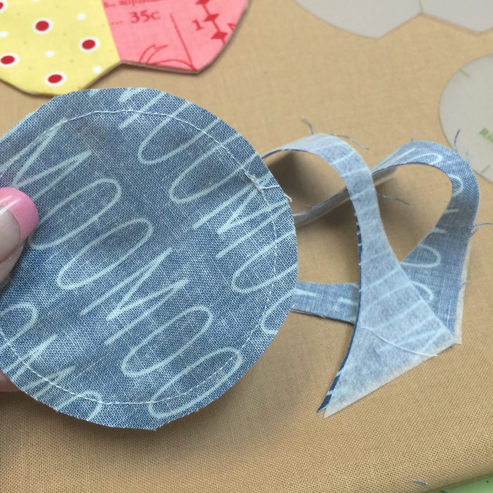 NEW!!! - Tutorial on Making Patchwork Flowers and Leaves with the Sew ...