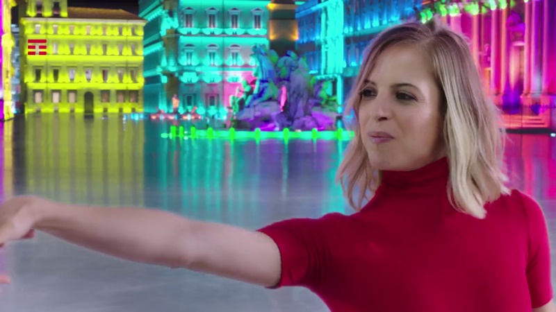 Le modelle della pubblicità: Carolina Kostner nello spot TIM Natale ...