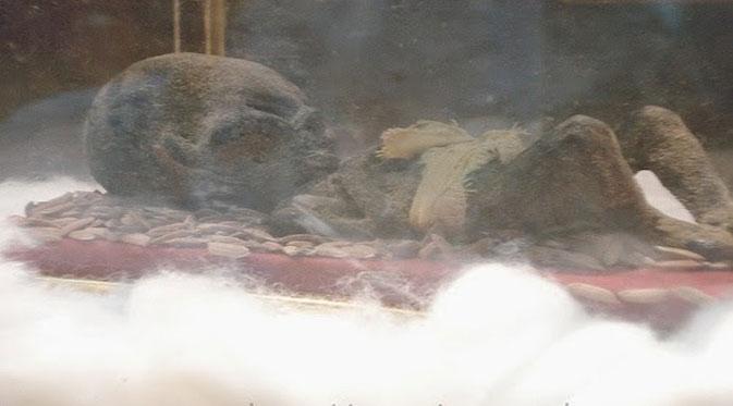 Ghost of Indonesia "Tuyul" Supernatural Beings Thief - INDOCULTURE