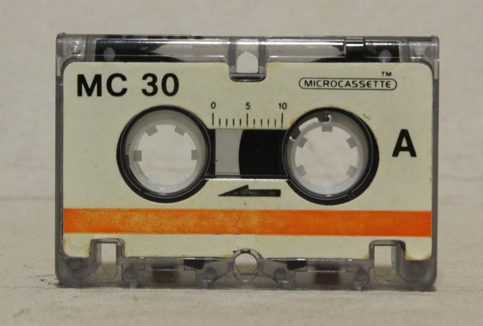 PLANET O DA TAPES: MICROCASSETTE