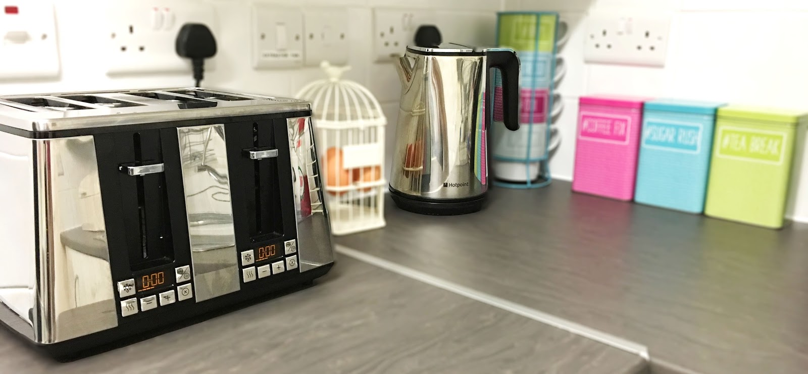 Life Unexpected: Life Unexpected: Kitchen Essentials