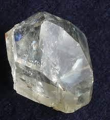 BATU RATNA CEMPAKA (TOPAZ) - RAHASIA BATU MULIA