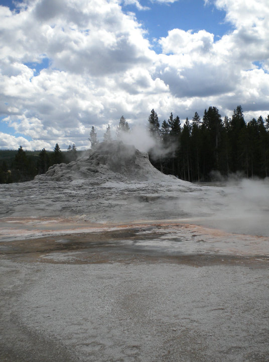 The Physical Geography of Yellowstone National Park: Rhyolite Caldera ...
