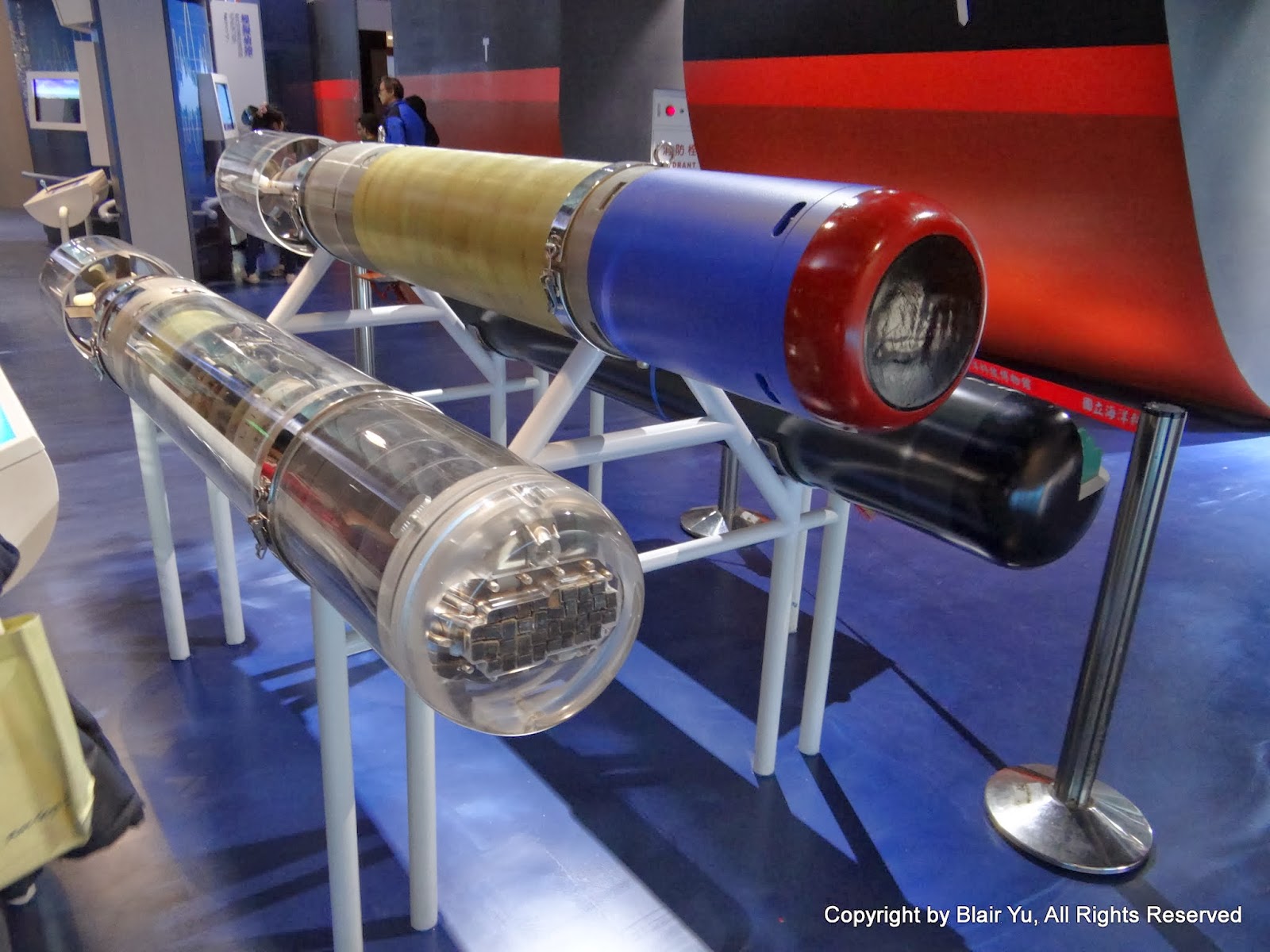 Blair's 軍事,警察及消防攝影: MK44 Torpedoes 魚雷