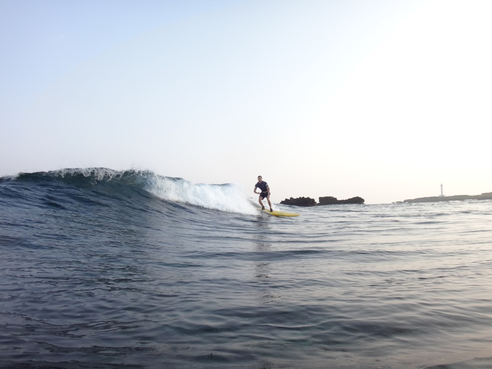 Happy Surfing Okinawa
