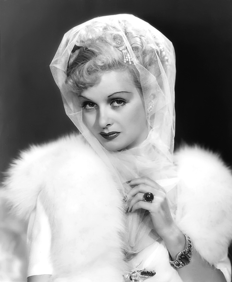 Dazzling Divas: Joan Bennett