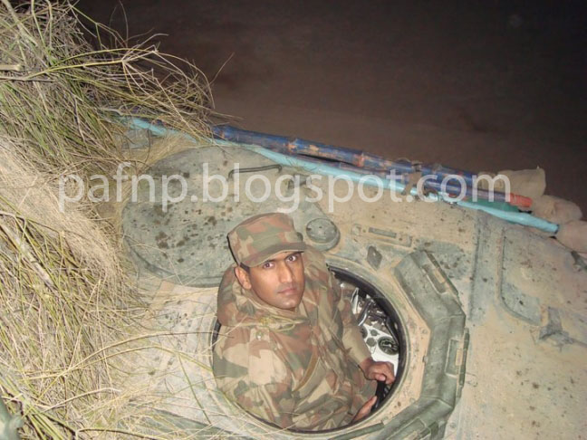 Pakistan Army Fans: A MEMORABLE PIC OF CAPT HASSAN ABID SHAHEED