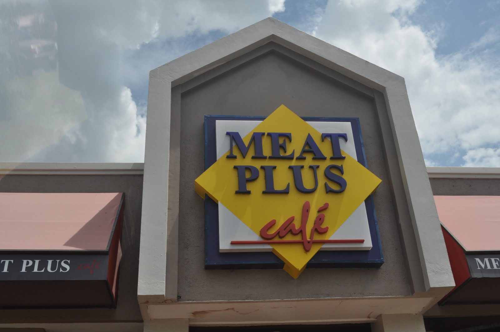 Angeles City And Beyond Food Tour ~ Meat Plus Cafe