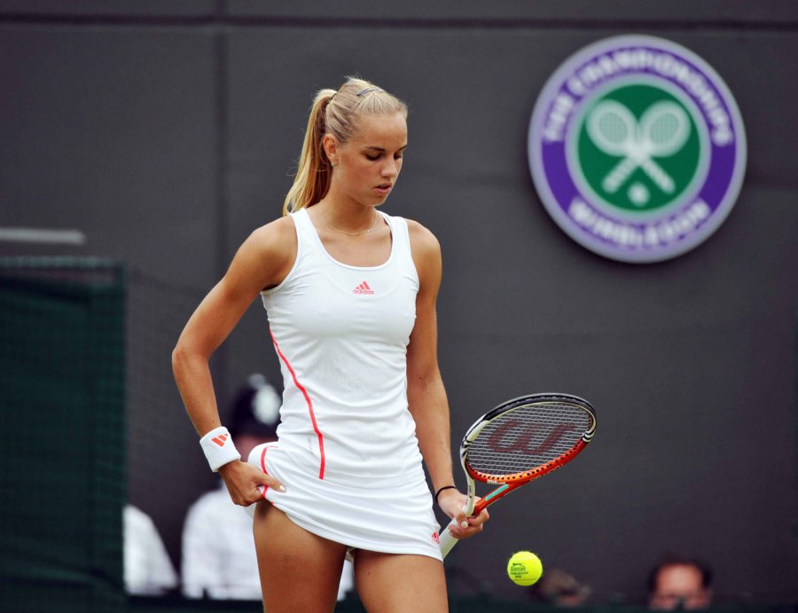 WTA ANGELS: Wimbledon 2012 - Arantxa Rus
