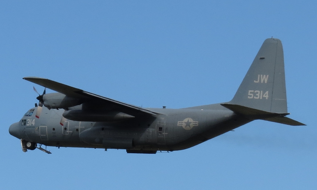 Central Queensland Plane Spotting: United States Navy (USN) C-130T ...