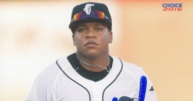 Daily Autograph: Cesar Gonzalez