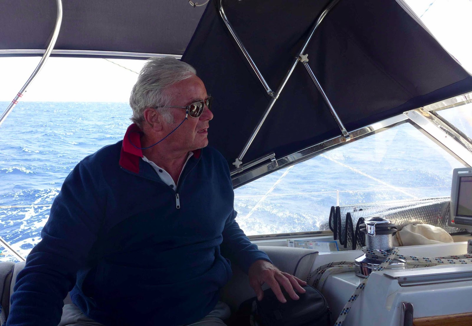 SlaterSailing2013: Our first sail....... From Corfu to Otranto