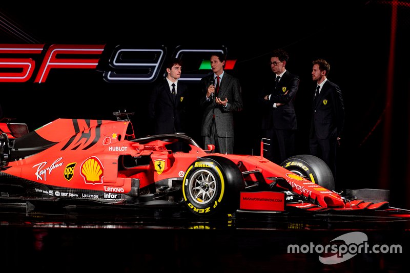 Continental Circus: Formula 1 2019 - (IX) - O Ferrari SF 90