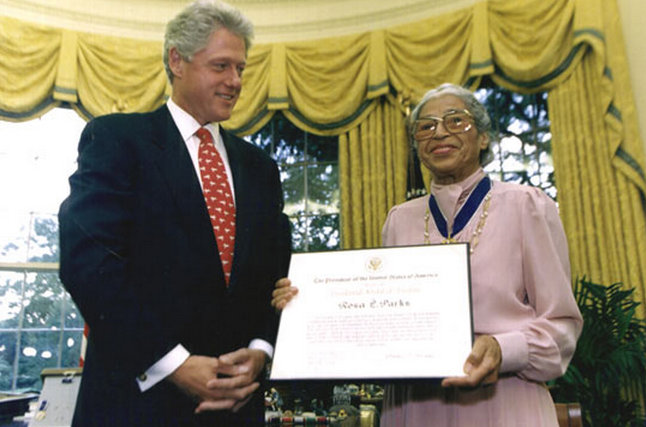 Atabaqueblog: Obama repete Rosa Parks