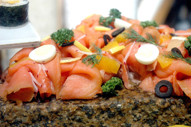 DUDE FOR FOOD: Fresh Catch: The Seafood Sunday Brunch at Spectrum